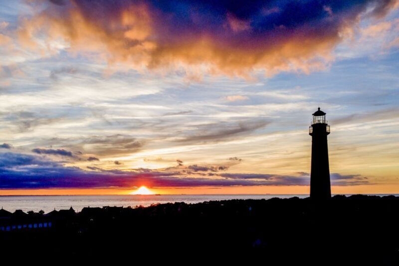 Cape May: Sunset Dinner Cruise on the Spirit of Cape May - Key Points