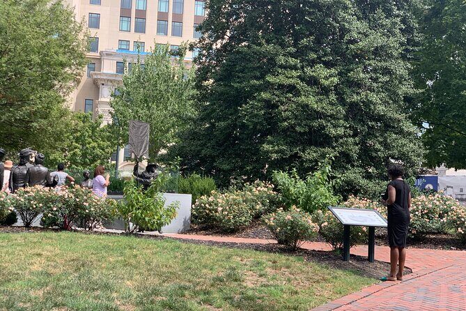 Capitol Steps and Stories Walking Tour - Who Would Love This Tour