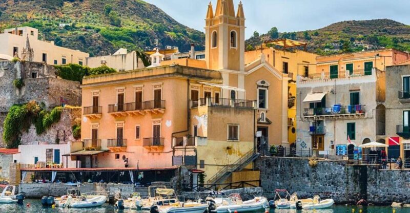 Capo d'Orlando: Mini-cruises to Lipari and Vulcano. - Key Points