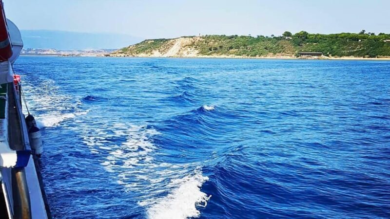 Capo Rizzuto: Explore seabed with an underwater vision boat - Key Points