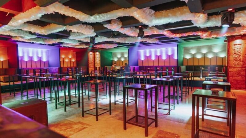 Cappadocia: Guided Bar Crawl with Hotel Pickup and Snack - FAQs