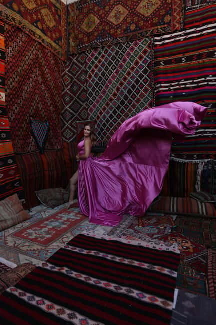 Cappadocia: Photo Shooting With Flying Dress & Carpet House - Key Points