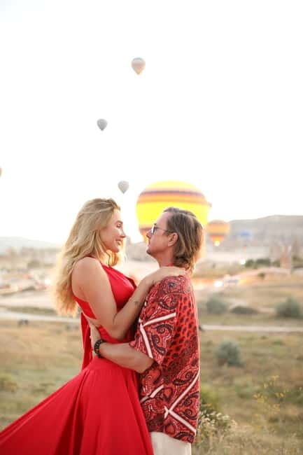 Cappadocia: Photoshooting with Flying Dresses - The Experience in Detail