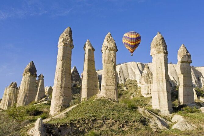 Cappadocia Red Tour with Guide in Spanish - Frequently Asked Questions