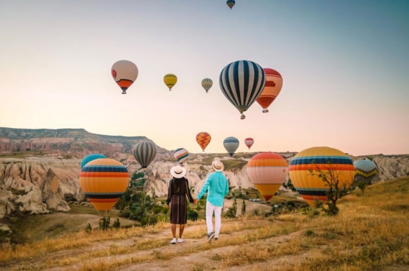 Cappadocia: Sunrise Balloon Watching Tour with Photographer - Key Points