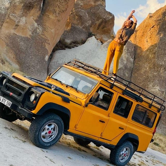 Cappadocia: Sunset Jeep Safari Tour with Champagne - Key Points