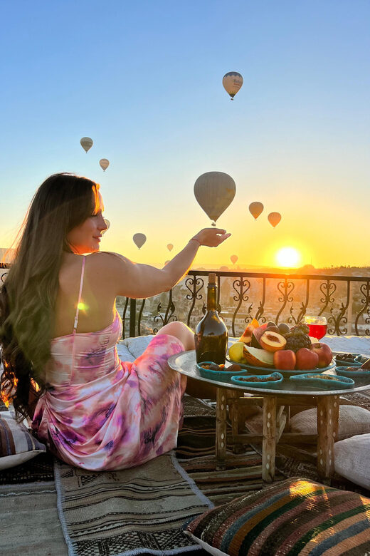 Cappadocia: Terrace Photo Spot With Balloon Flight View - A Detailed Breakdown of the Itinerary
