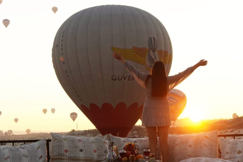 Cappadocia: Terrace Photo Spot With Balloon Flight View - Practical Tips for Participants