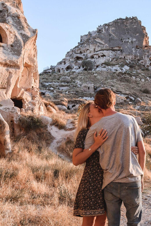 Cappadocia:Guided Red Tour with SmallGroup or Private Option - Local Cuisine: A Taste of Turkey