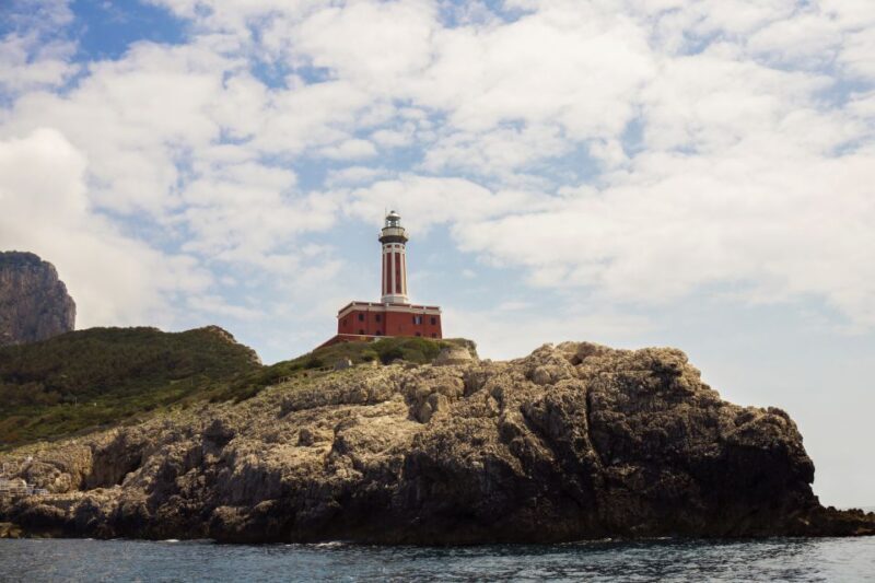 Capri: 2-Hour Boat Tour with Happy Hour - Introduction