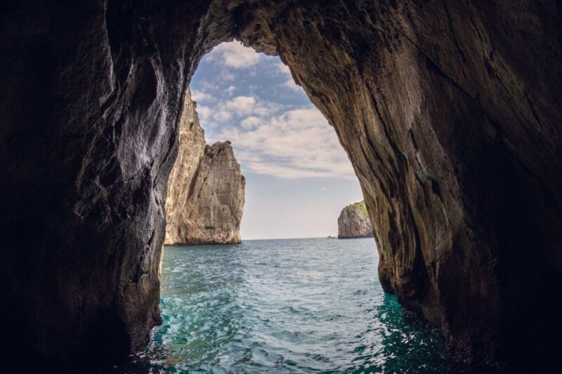 Capri: 2-Hour Boat Tour with Happy Hour - The Sum Up: Who Will Love This Tour?