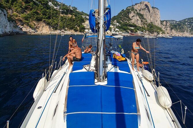Capri Amalfi Positano All Inclusive 3 days on a sailing boat - FAQ
