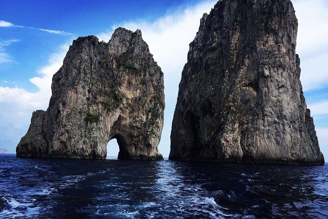 Capri and Positano Classic Private - 25ft Classic Boat - Key Points