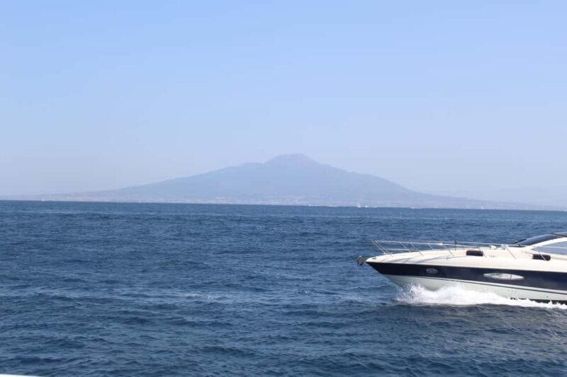 Capri: Blue Cruise with Guide from Sorrento, C.Stabia,Seiano - The Sum Up