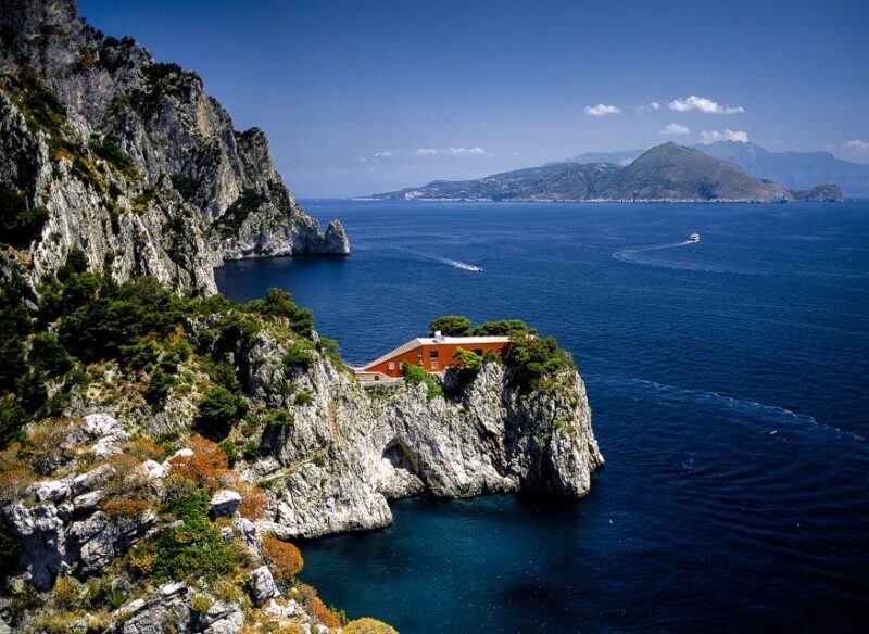 Capri: Island Boat Tour with Blue Grotto Stop - FAQ