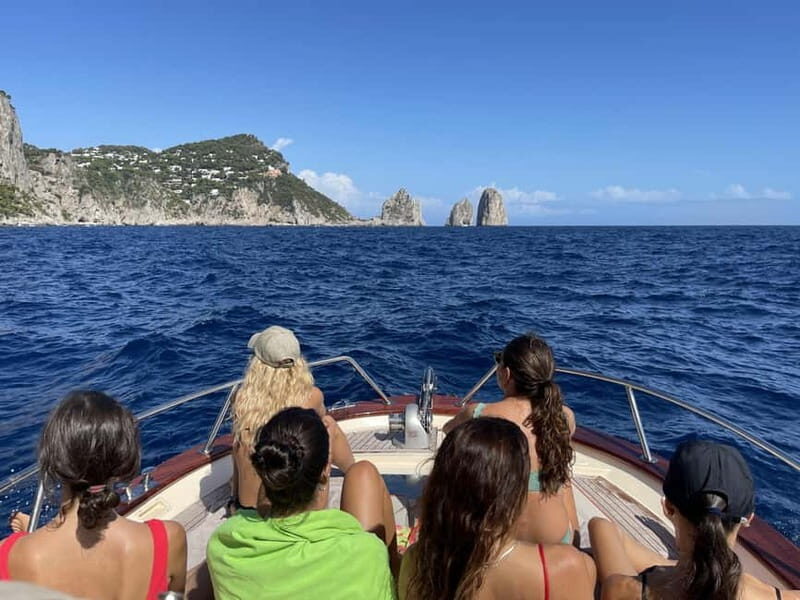 Capri: Island Boat Tour with Free Time on Land - Introduction