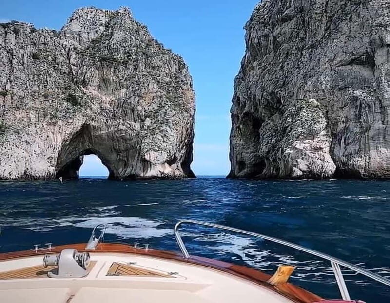 Capri Island: Private 2-or 3-Hour Boat Cruise - Key Points