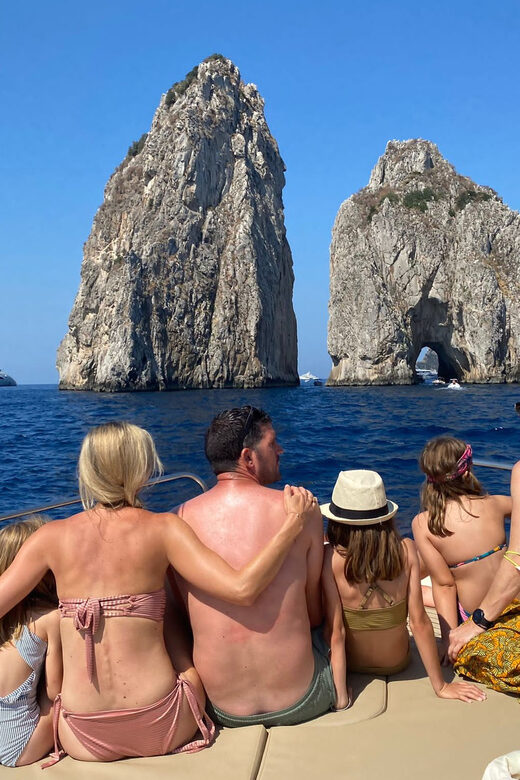 Capri Island: Private Boat Tour - FAQ