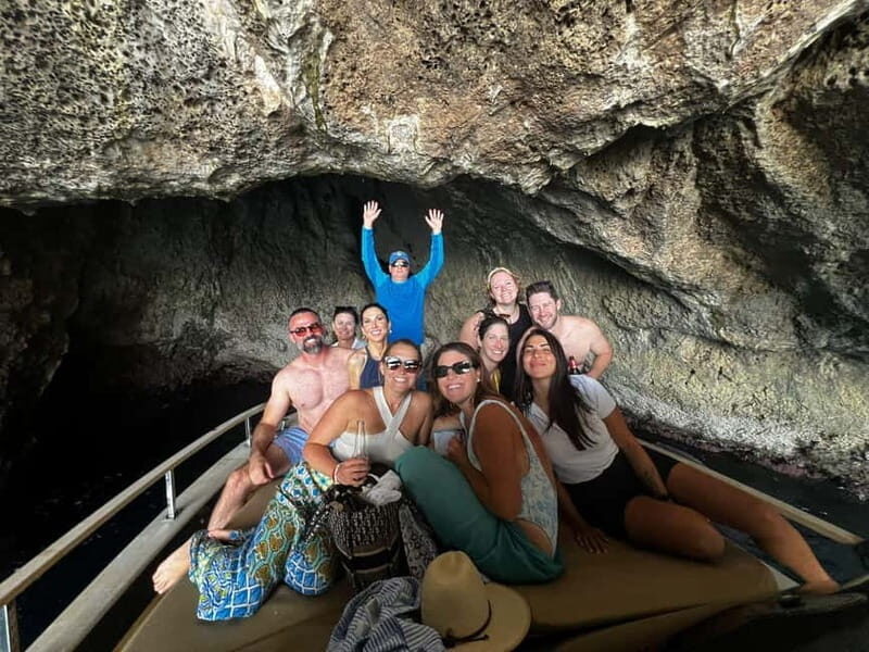 Capri: Premium Boat Tour and City Tour - All Inclusive - The Iconic Faraglioni Rocks
