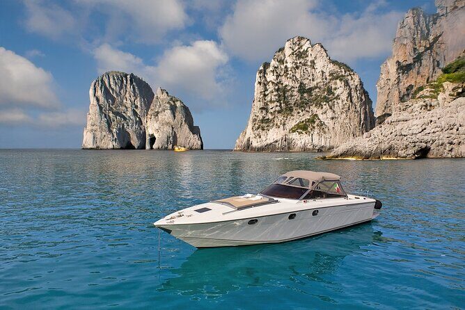 Capri Premium Boat Tour and City Visit Free Bar and Aperitif - Who Should Book This Tour?