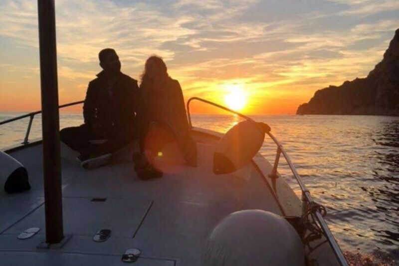 Capri Private Boat Tour at Sunset from Capri (2 hours) - Key Points
