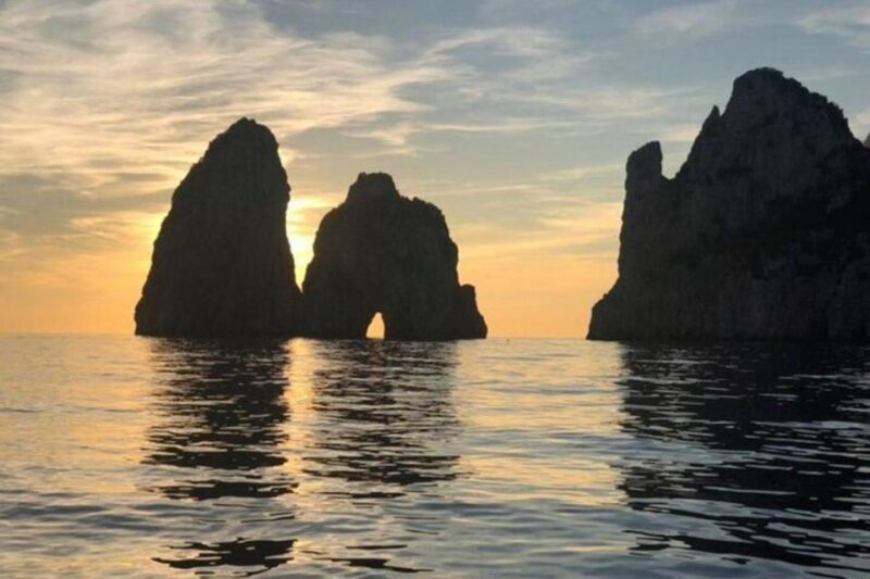 Capri Private Boat Tour at Sunset from Capri (2 hours) - The Experience: What You Can Expect on This Sunset Boat Tour