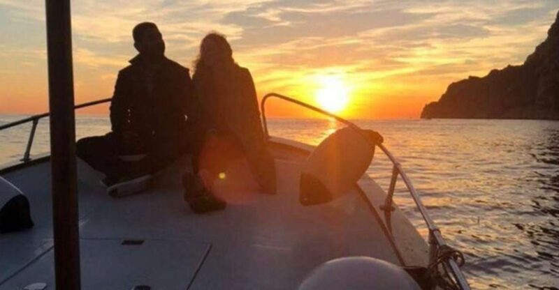 Capri Private Boat Tour at Sunset from Capri (2 hours) - Practical Tips and Considerations