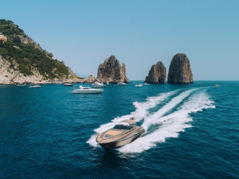 Capri private boat tour from sorrento on Riva rivale 52 - Key Points