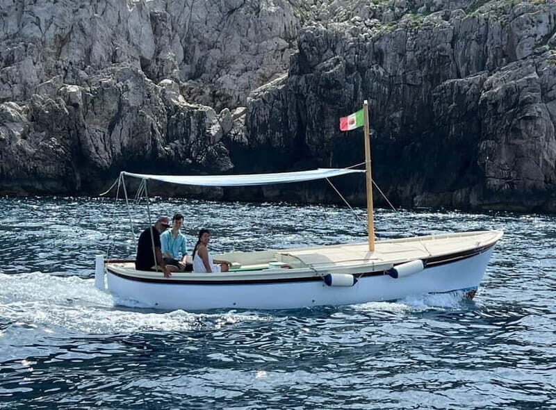 Capri: Private Boat Tour with Snorkeling and Soft Drinks - The Experience of the Capri Private Boat Tour