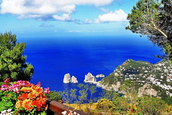 Capri Private Day Tour with Private Island Boat Tour from Rome - Detailed Breakdown of the Itinerary