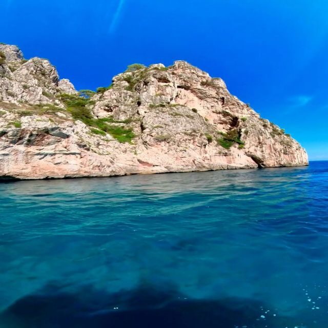 Capri: Private Island Boat Tour with Snorkeling and Swimming - Who Should Consider This Tour?