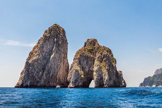 Capri Private Tour from Positano - Motorboat 28ft - Why Choosing a Private Motorboat Matters