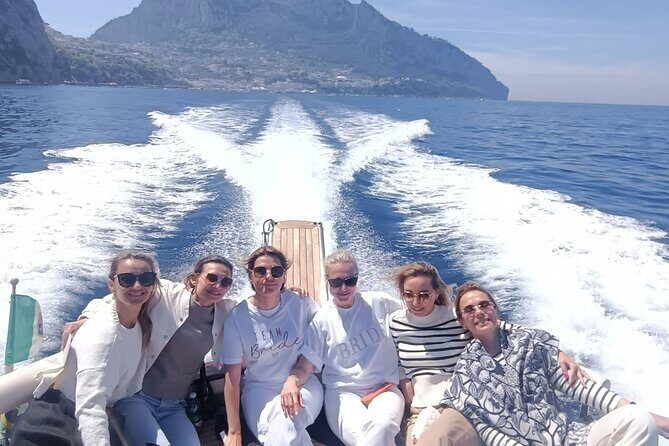 Capri Samba Boat Tour, Sail in Style by Boat. - What You Can Expect on the Boat