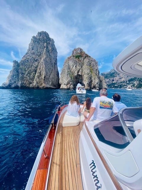 Capri: Secret Corners Boat Tour with Local Skipper - Price and Value
