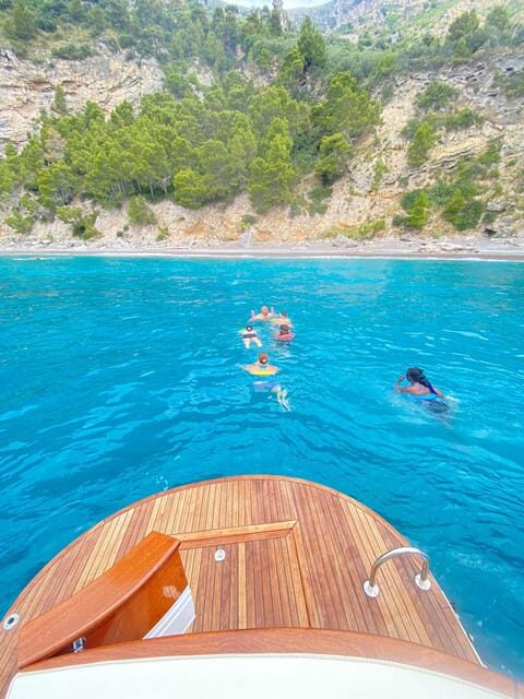 Capri: Secret Corners Boat Tour with Local Skipper - Authentic Experiences and Final Thoughts