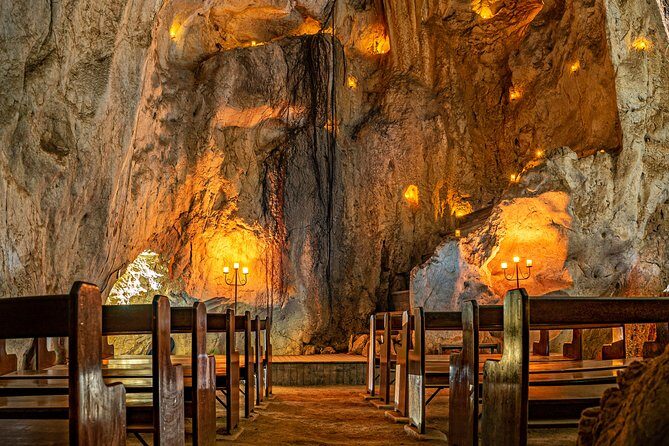 Capricorn Caves Cathedral Cave Tour - Who Should Consider This Tour?