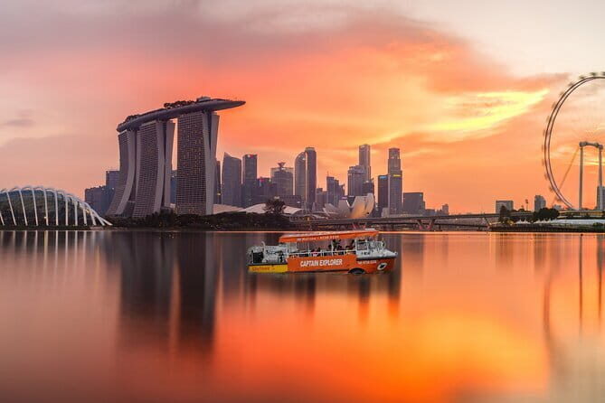 Captain Explorer DUKW Tour Weekdays or Weekends (DUCK) - Transition to the Water Ride
