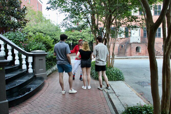 Captain Stoner's Haunted Dive Bar Crawl in Historic Savannah - An In-Depth Look at Captain Stoner’s Haunted Pub Crawl