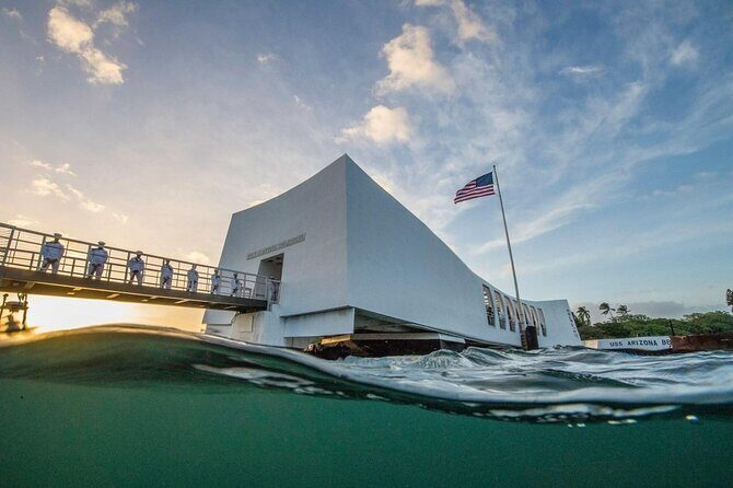 Captain's Official Pearl Harbor Self-Guided Multimedia Tour - An In-Depth Look at the Pearl Harbor Experience