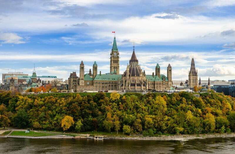 Captivating Ottawa Walk: Historic and Cultural Highlights - A Practical Guide to Your Ottawa Walking Tour