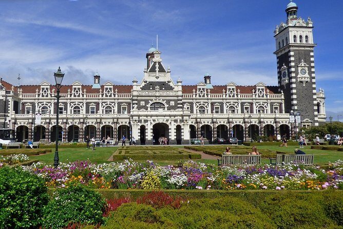 Captivating Side of Dunedin Private Walking Tour for Couples - Key Points