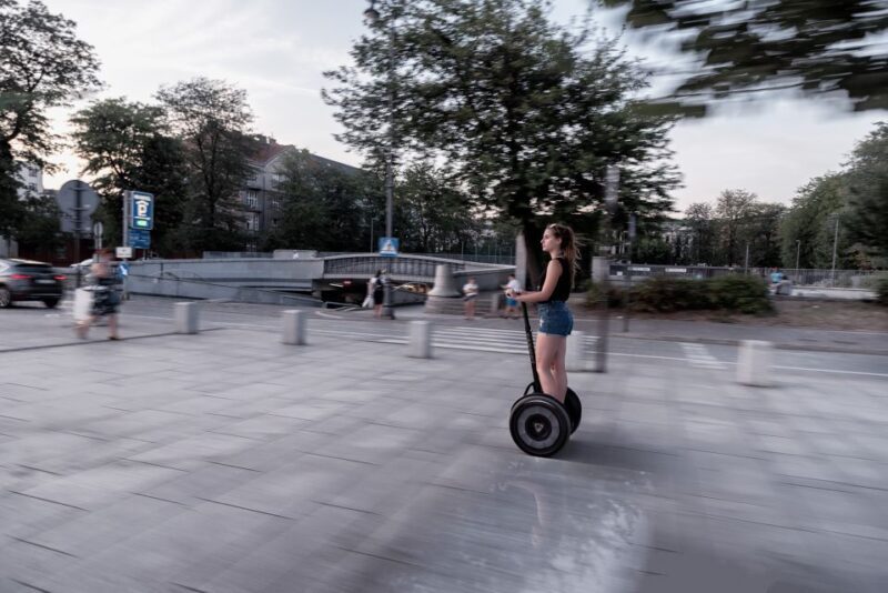Capture the Magic: 1-Hour Segway Rental with Photosession - Who Will Love This Tour?