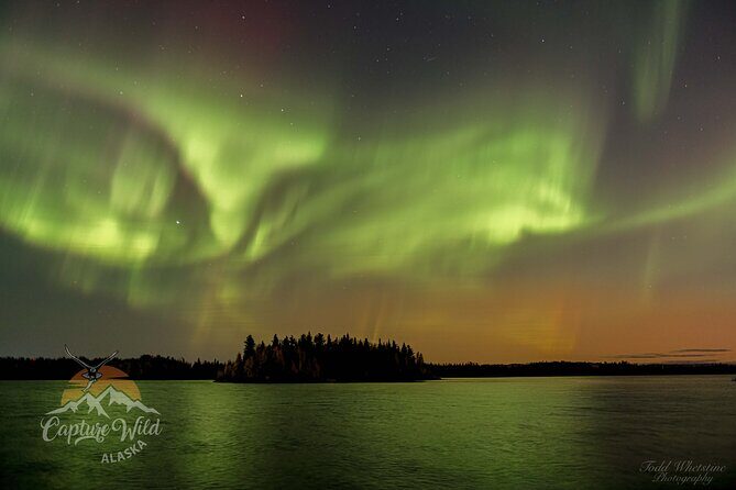 Capturing the Ethereal Beauty: Northern Lights Photo Workshop - An In-Depth Look at the Experience