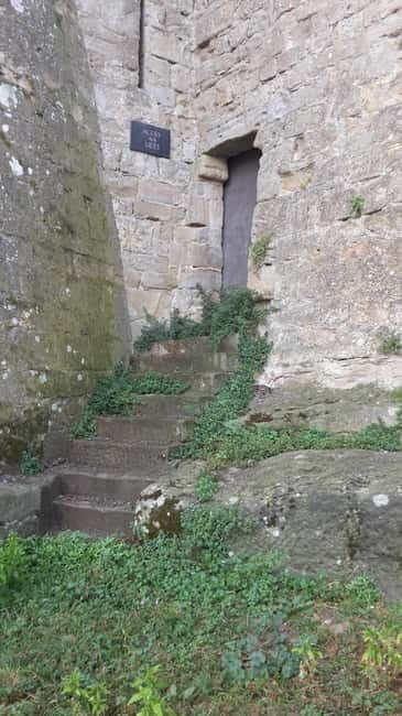 Carcassonne: 1h30 Walking Tour of the Medieval City - Practical Details and Tips for Travelers