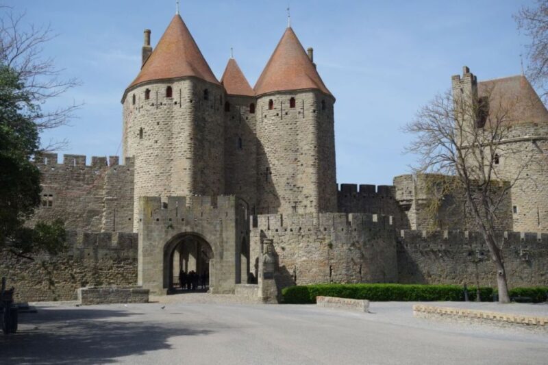 Carcassonne: Medieval Builder-Themed City Tour with a Guide - Practical Tips for Participants