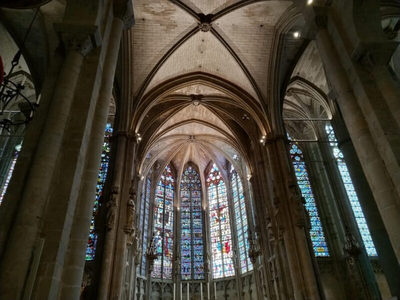 Carcassonne: Private Guided Tour of the Medieval Fortress - Authentic Experiences Based on Reviews