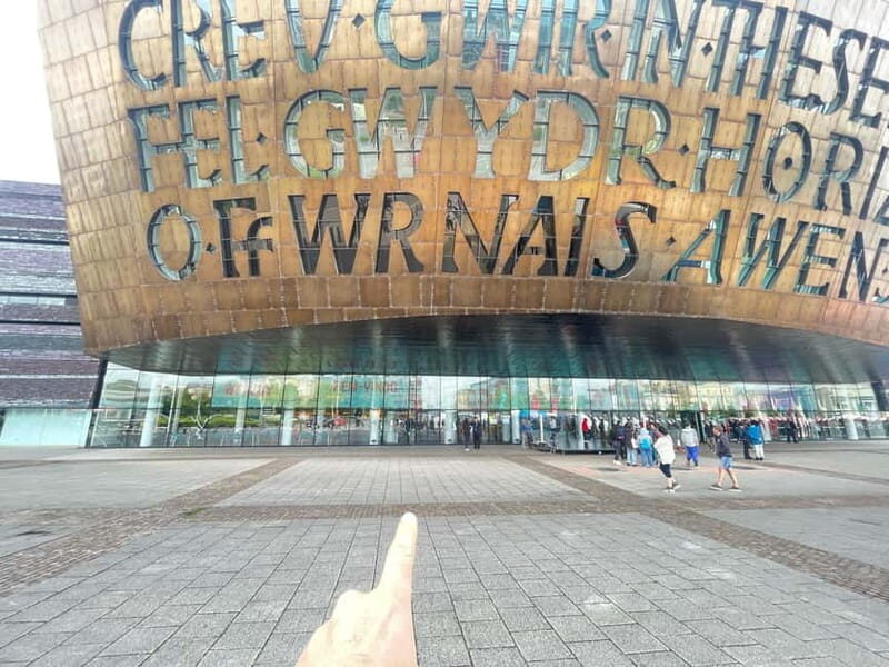 Cardiff: Doctor Who Cardiff Bay Walking Tour - An Introducing Look at the Tour