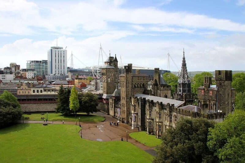 Cardiff Private Guided Walking Tour - Key Points