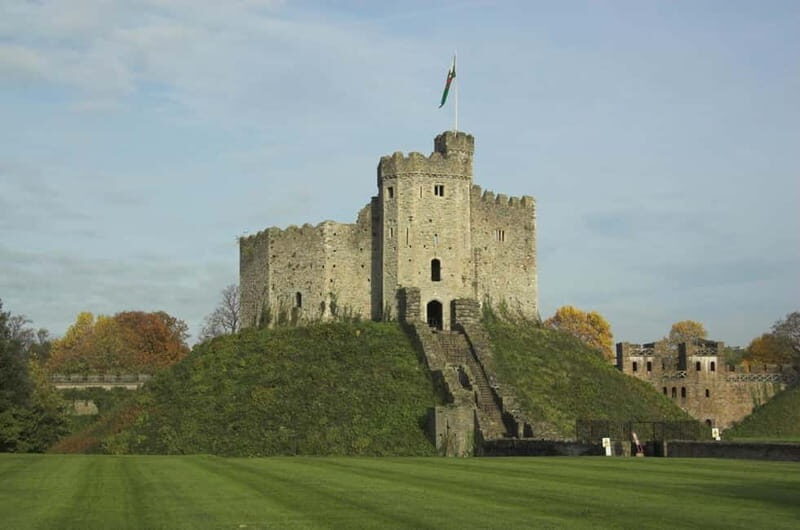 Cardiff Whovian Chronicles A Sci-Fi City Stroll - Key Points