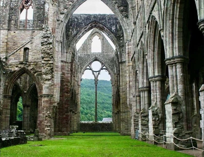Cardiff: Wye Valley's Adventure Scenic Day Tour - Monmouth: Birthplace of King Henry V